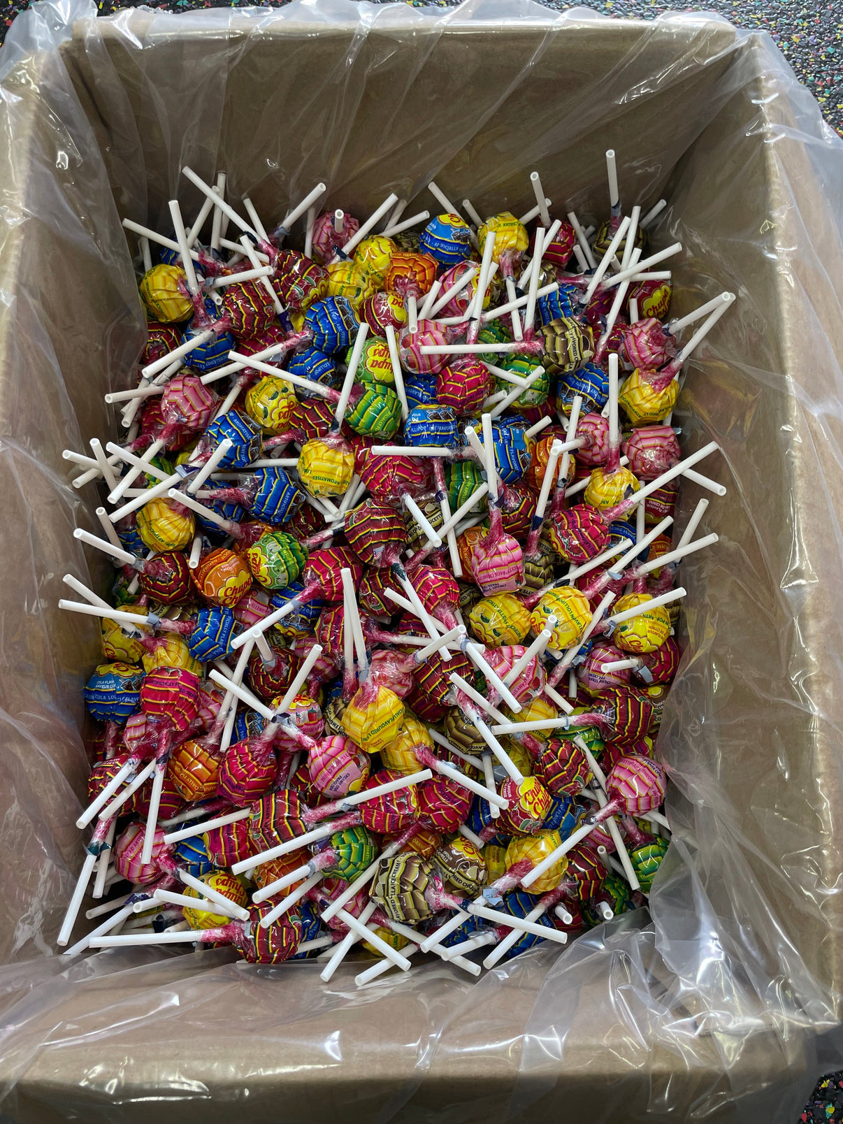 US Chupa Chup Original 1000 in a box – Tom's Confectionery Warehouse