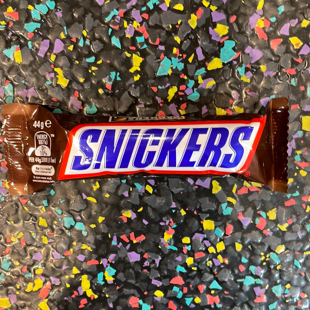 Snickers - 44g – Tom's Confectionery Warehouse